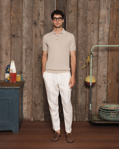 Cream linen trousers with pleats, Made in Italy | Velasca