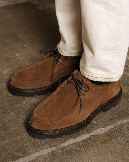 Artisanal suede leather lace-up shoes, Made in Italy | Velasca
